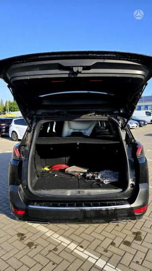 Melns Peugeot 5008 2021 Tauragė, ar dzinēja tilpumu 1.20 L un nobraukumu 158 tūkst. km par 15730 €, foto 11 vietnē AUTOMOTO.COM.LV