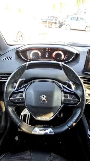 Melns Peugeot 5008 2021 Tauragė, ar dzinēja tilpumu 1.20 L un nobraukumu 158 tūkst. km par 15730 €, foto 12 vietnē AUTOMOTO.COM.LV