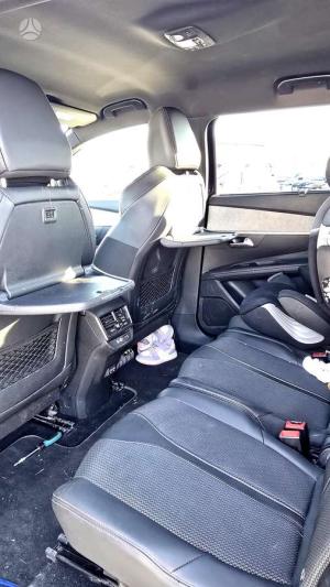 Melns Peugeot 5008 2021 Tauragė, ar dzinēja tilpumu 1.20 L un nobraukumu 158 tūkst. km par 15730 €, foto 19 vietnē AUTOMOTO.COM.LV