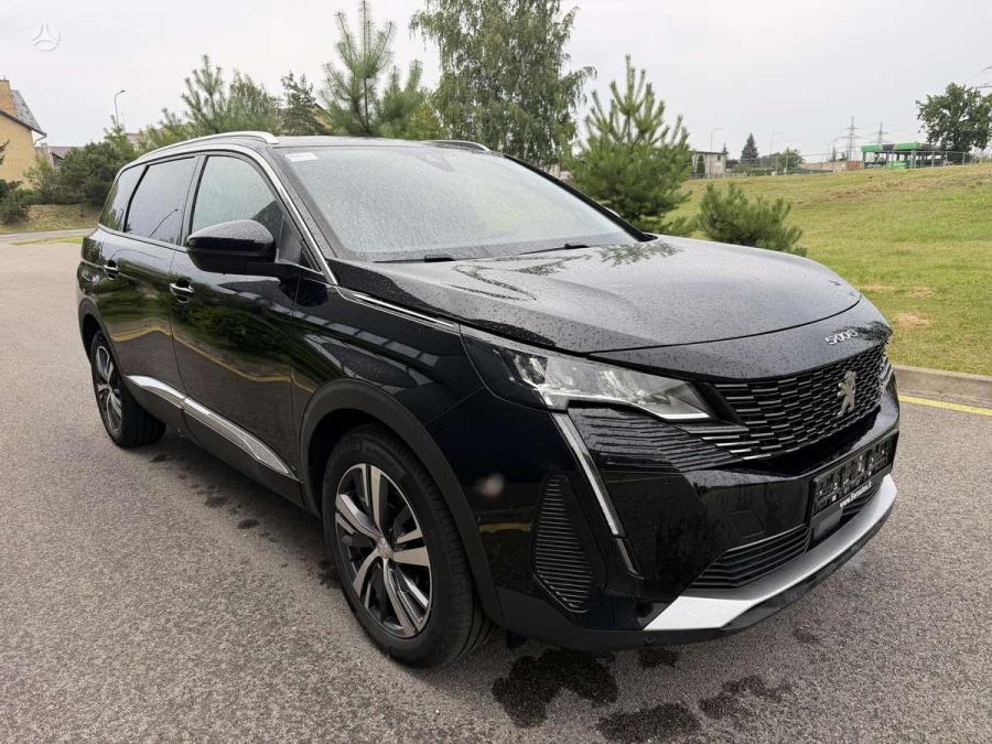 Black Peugeot 5008 2021 in Kaunas, with an engine capacity of 1.20 L and mileage of 151 thousand km for 15300 €, photo 6 on AUTOMOTO.COM.LV