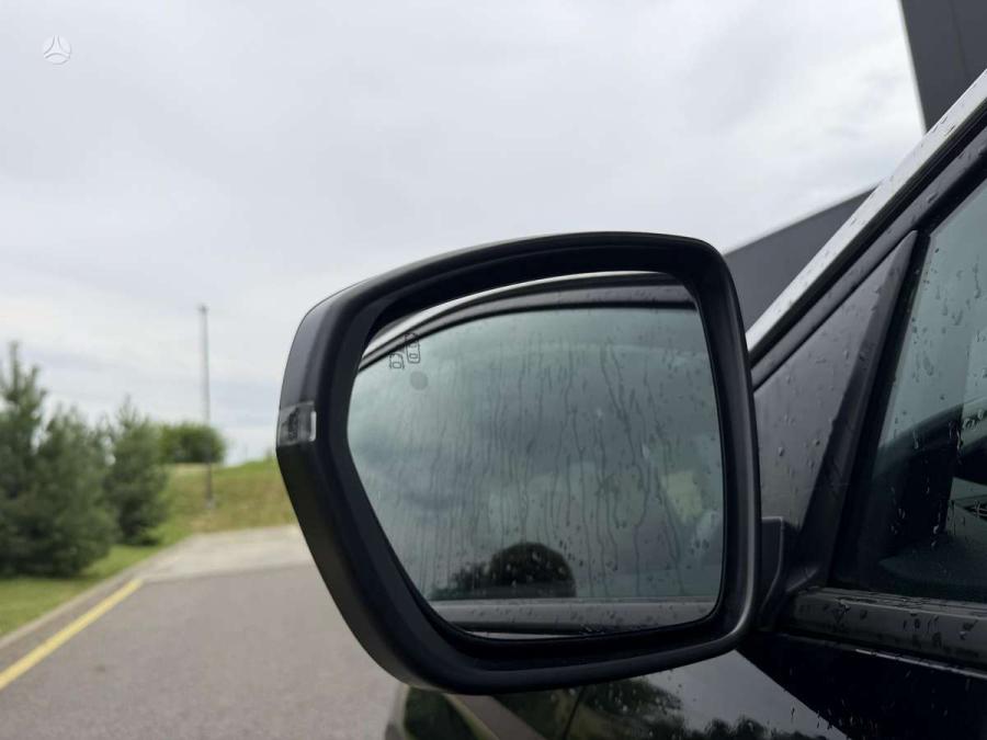 Black Peugeot 5008 2021 in Kaunas, with an engine capacity of 1.20 L and mileage of 151 thousand km for 15300 €, photo 12 on AUTOMOTO.COM.LV
