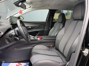 Black Peugeot 5008 2021 in Kaunas, with an engine capacity of 1.20 L and mileage of 151 thousand km for 15300 €, photo 14 on AUTOMOTO.COM.LV