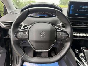 Black Peugeot 5008 2021 in Kaunas, with an engine capacity of 1.20 L and mileage of 151 thousand km for 15300 €, photo 19 on AUTOMOTO.COM.LV