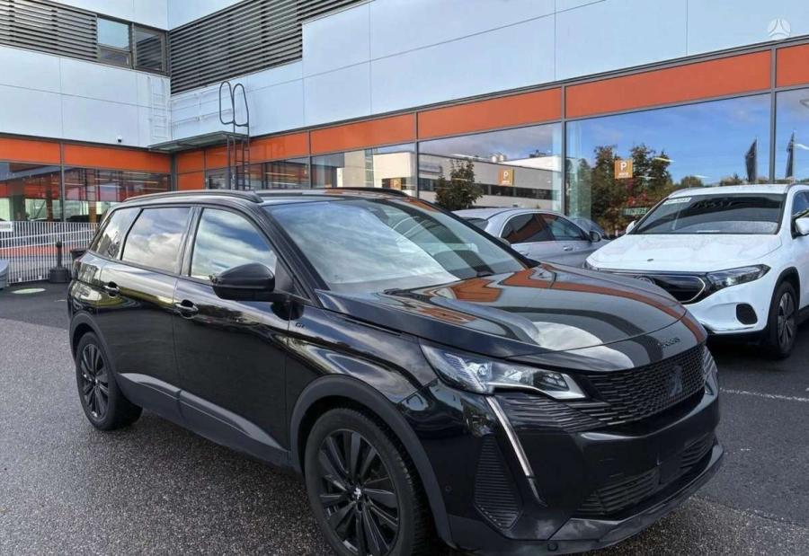 Melns Peugeot 5008 2021 Kauņa, ar dzinēja tilpumu 2.00 L un nobraukumu 184 tūkst. km par 19499 €, foto 1 vietnē AUTOMOTO.COM.LV