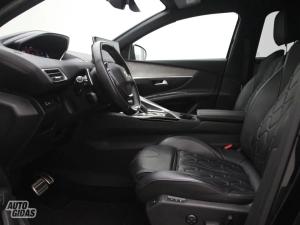 Black Peugeot 5008 2022 in Vilnius, with an engine capacity of 1.50 L and mileage of 180 thousand km for 19599 €, photo 5 on AUTOMOTO.COM.LV