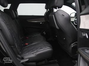 Black Peugeot 5008 2022 in Vilnius, with an engine capacity of 1.50 L and mileage of 180 thousand km for 19599 €, photo 16 on AUTOMOTO.COM.LV