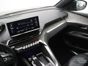 Black Peugeot 5008 2022 in Vilnius, with an engine capacity of 1.50 L and mileage of 180 thousand km for 19599 €, photo 23 on AUTOMOTO.COM.LV