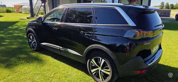 Black Peugeot 5008 2022 in Marijampole, with an engine capacity of 1.50 L and mileage of 150 thousand km for 17999 €, photo 5 on AUTOMOTO.COM.LV