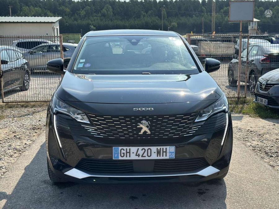 Черный Пежо 5008 2022 в Вильнюс, объемом двигателя 1.20 л и пробегом 177 тыс. км за 13914 €, фото 3 на AUTOMOTO.COM.LV