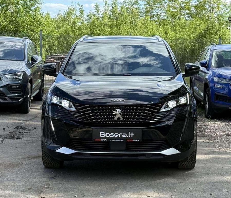 Melns Peugeot 5008 2022 Viļņa, ar dzinēja tilpumu 1.60 L un nobraukumu 181 tūkst. km par 19990 €, foto 3 vietnē AUTOMOTO.COM.LV