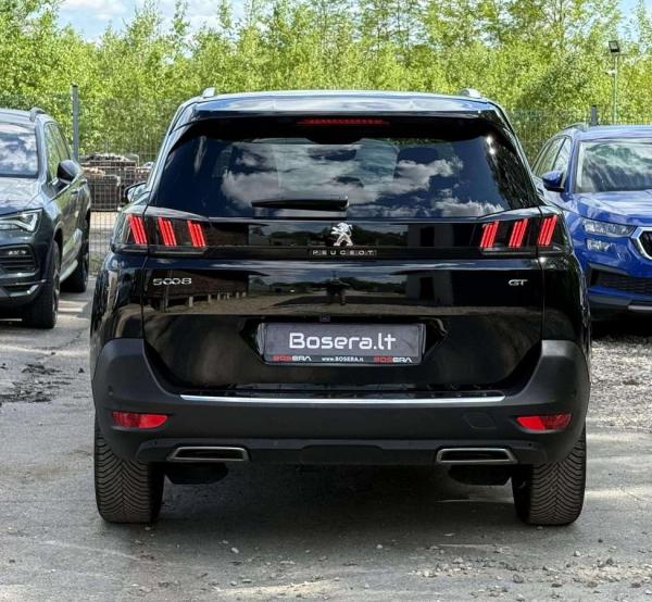 Black Peugeot 5008 2022 in Vilnius, with an engine capacity of 1.60 L and mileage of 181 thousand km for 19990 €, photo 6 on AUTOMOTO.COM.LV