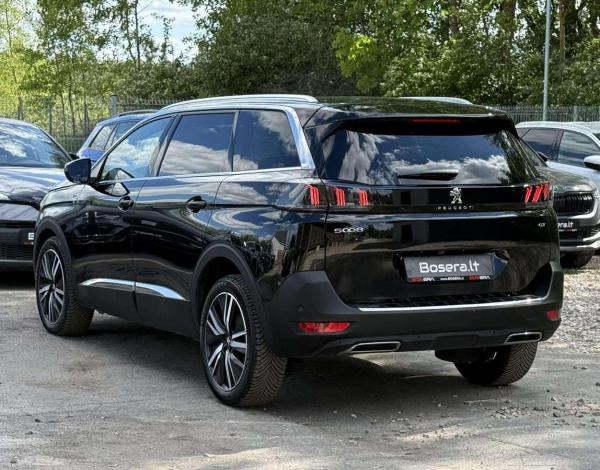 Black Peugeot 5008 2022 in Vilnius, with an engine capacity of 1.60 L and mileage of 181 thousand km for 19990 €, photo 7 on AUTOMOTO.COM.LV