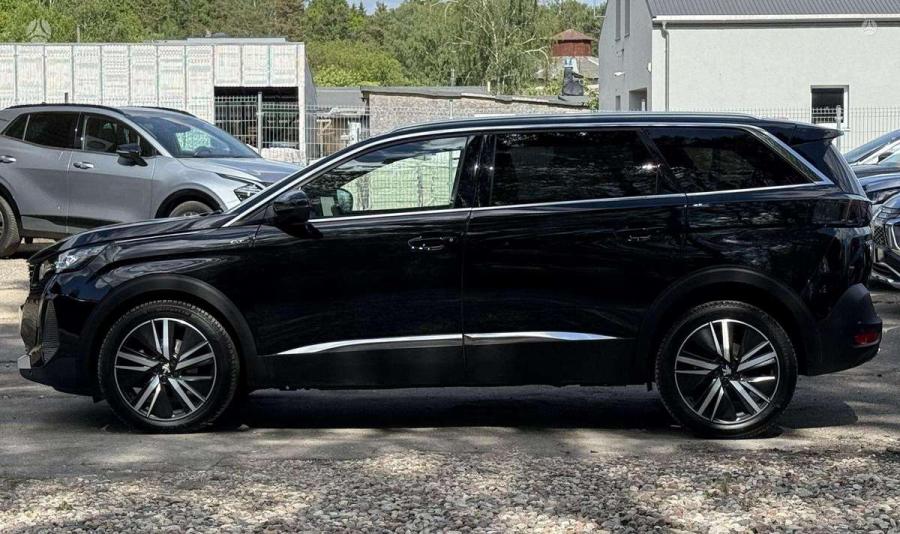 Melns Peugeot 5008 2022 Viļņa, ar dzinēja tilpumu 1.60 L un nobraukumu 181 tūkst. km par 19990 €, foto 9 vietnē AUTOMOTO.COM.LV