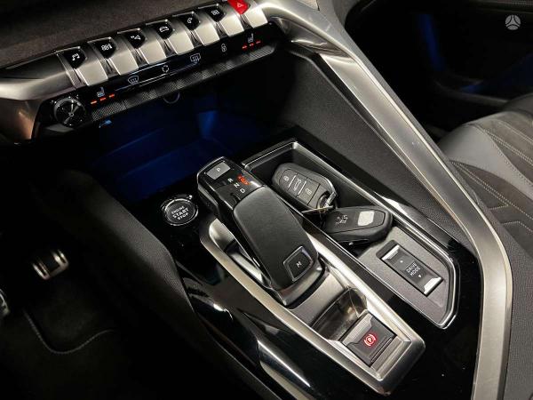 Black Peugeot 5008 2022 in Marijampole, with an engine capacity of 1.50 L and mileage of 92 thousand km for 22978 €, photo 8 on AUTOMOTO.COM.LV