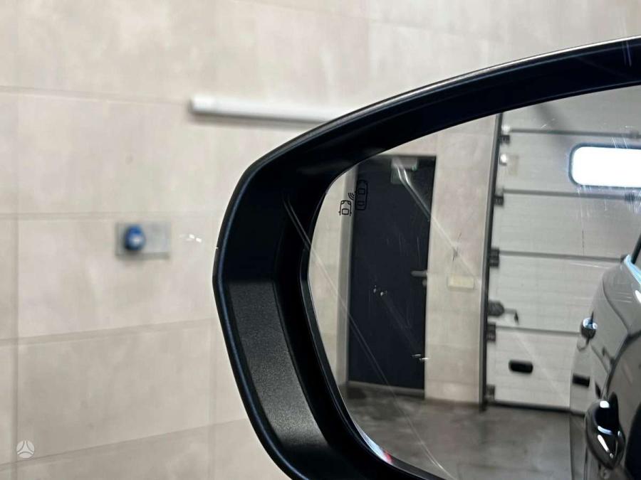 Melns Peugeot 5008 2022 Marijampole, ar dzinēja tilpumu 1.50 L un nobraukumu 92 tūkst. km par 22978 €, foto 22 vietnē AUTOMOTO.COM.LV
