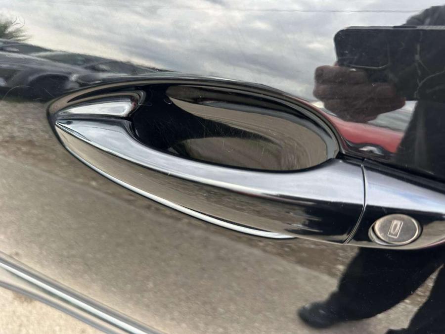 Melns Peugeot 5008 2022 Viļņa, ar dzinēja tilpumu 1.50 L un nobraukumu 158 tūkst. km par 15487 €, foto 14 vietnē AUTOMOTO.COM.LV