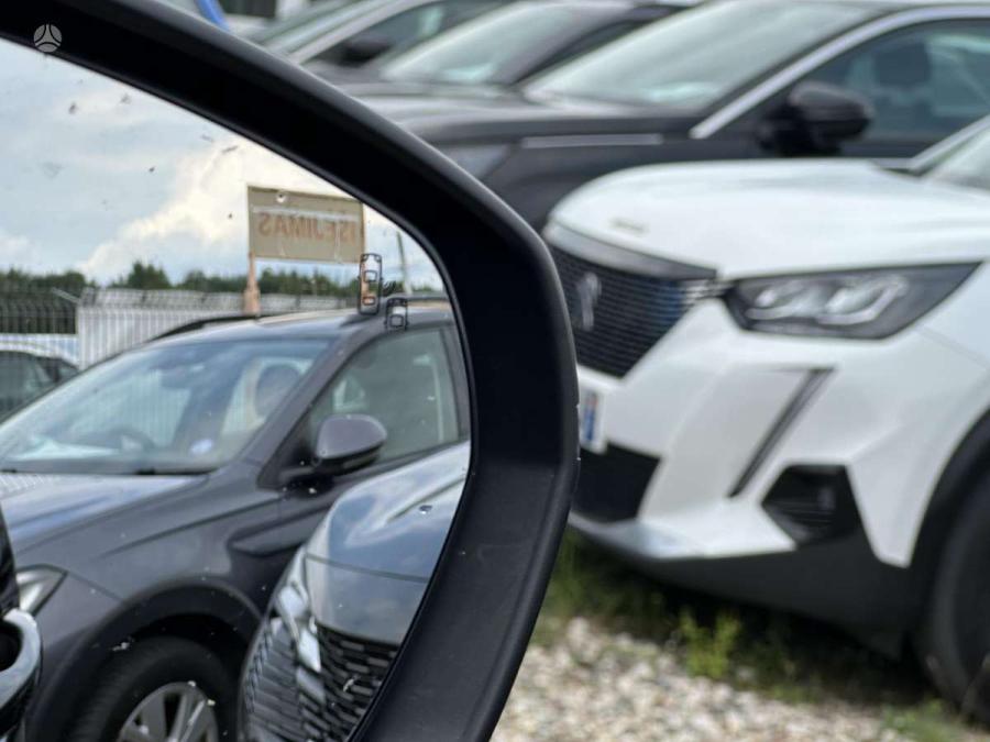 Melns Peugeot 5008 2022 Viļņa, ar dzinēja tilpumu 1.50 L un nobraukumu 158 tūkst. km par 15487 €, foto 23 vietnē AUTOMOTO.COM.LV