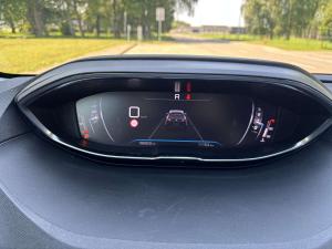 Черный Пежо 5008 2022 в Таураге, объемом двигателя 1.50 л и пробегом 188 тыс. км за 14300 €, фото 12 на AUTOMOTO.COM.LV