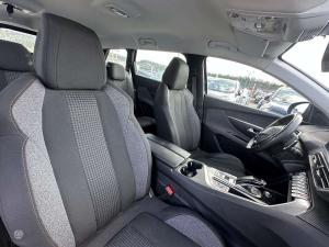 Black Peugeot 5008 2022 in Vilnius, with an engine capacity of 1.20 L and mileage of 172 thousand km for 13914 €, photo 19 on AUTOMOTO.COM.LV