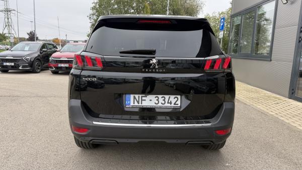 Melns Peugeot 5008 2022 Rīga, ar dzinēja tilpumu 1.50 L un nobraukumu 80 tūkst. km par 19900 €, foto 4 vietnē AUTOMOTO.COM.LV