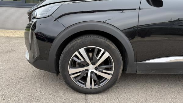 Melns Peugeot 5008 2022 Rīga, ar dzinēja tilpumu 1.50 L un nobraukumu 80 tūkst. km par 19900 €, foto 9 vietnē AUTOMOTO.COM.LV