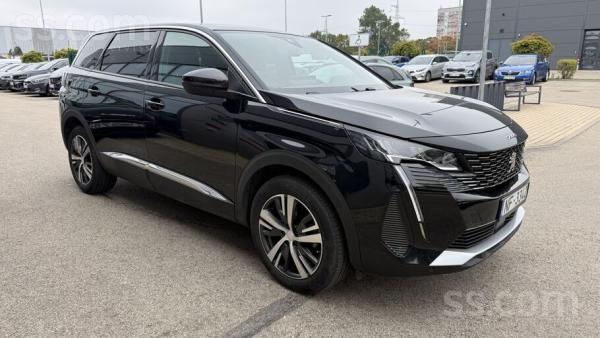 Melns Peugeot 5008 2022 Rīga, ar dzinēja tilpumu 1.50 L un nobraukumu 80 tūkst. km par 19900 €, foto 8 vietnē AUTOMOTO.COM.LV