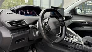 Melns Peugeot 5008 2022 Rīga, ar dzinēja tilpumu 1.50 L un nobraukumu 80 tūkst. km par 19900 €, foto 20 vietnē AUTOMOTO.COM.LV
