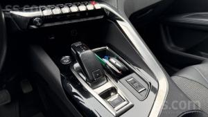 Melns Peugeot 5008 2022 Rīga, ar dzinēja tilpumu 1.50 L un nobraukumu 80 tūkst. km par 19900 €, foto 25 vietnē AUTOMOTO.COM.LV