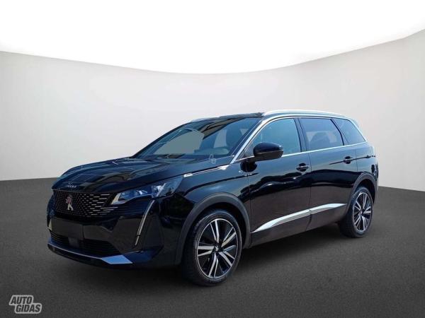 Black Peugeot 5008 2023 in Kaunas, with an engine capacity of 1.20 L and mileage of 50 thousand km for 28147 €, photo 3 on AUTOMOTO.COM.LV