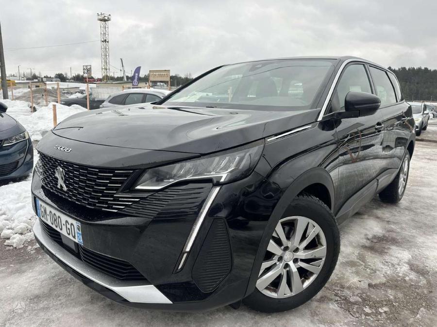 Black Peugeot 5008 2023 in Vilnius, with an engine capacity of 1.20 L and mileage of 146 thousand km for 14519 €, photo 1 on AUTOMOTO.COM.LV