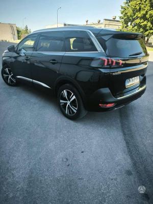 Black Peugeot 5008 2023 in Marijampole, with an engine capacity of 1.50 L and mileage of 175 thousand km for 19359 €, photo 5 on AUTOMOTO.COM.LV