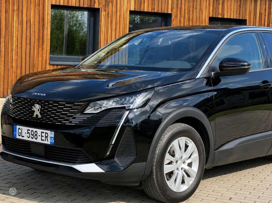 Black Peugeot 5008 2023 in Taurage, with an engine capacity of 1.50 L and mileage of 189 thousand km for 14800 €, photo 11 on AUTOMOTO.COM.LV