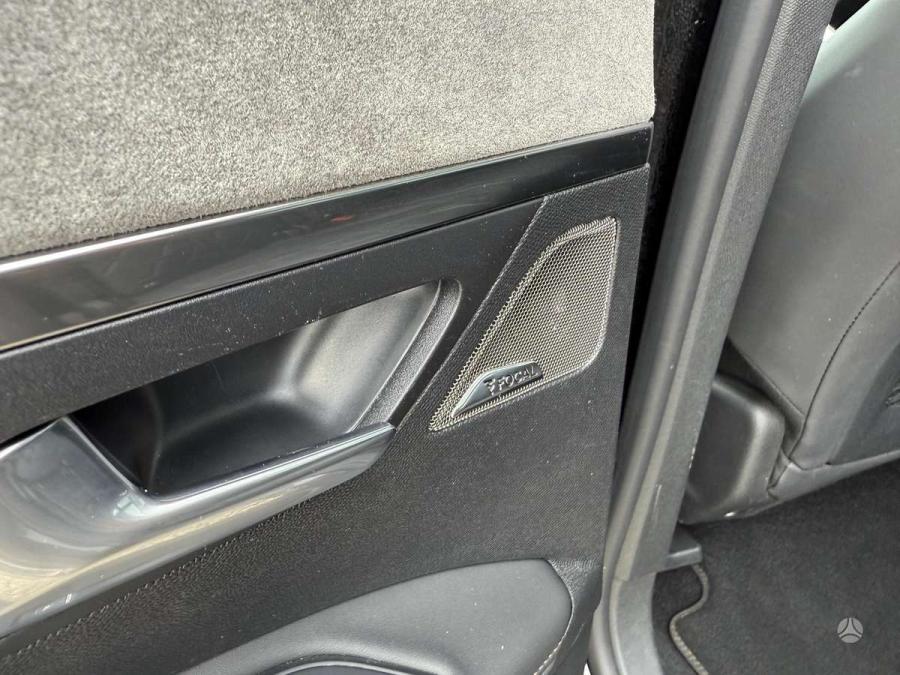 Melns Peugeot 5008 2023 Marijampole, ar dzinēja tilpumu 1.20 L un nobraukumu 146 tūkst. km par 21169 €, foto 36 vietnē AUTOMOTO.COM.LV