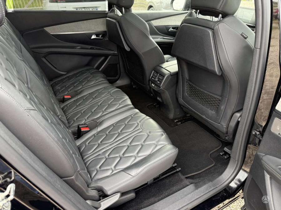 Melns Peugeot 5008 2023 Marijampole, ar dzinēja tilpumu 1.20 L un nobraukumu 146 tūkst. km par 21169 €, foto 43 vietnē AUTOMOTO.COM.LV
