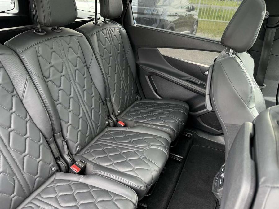 Melns Peugeot 5008 2023 Marijampole, ar dzinēja tilpumu 1.20 L un nobraukumu 146 tūkst. km par 21169 €, foto 48 vietnē AUTOMOTO.COM.LV