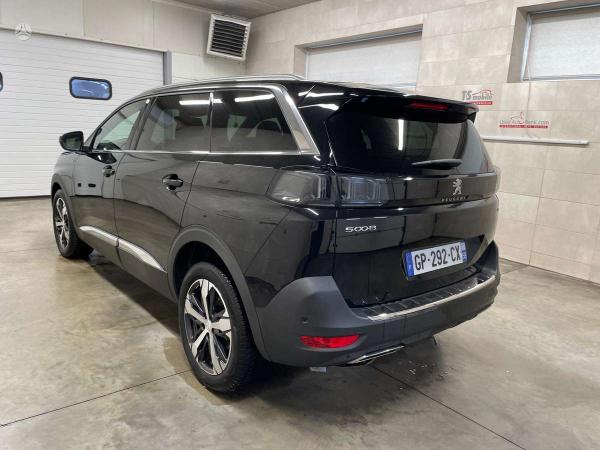 Black Peugeot 5008 2023 in Marijampole, with an engine capacity of 1.20 L and mileage of 44 thousand km for 22748 €, photo 4 on AUTOMOTO.COM.LV