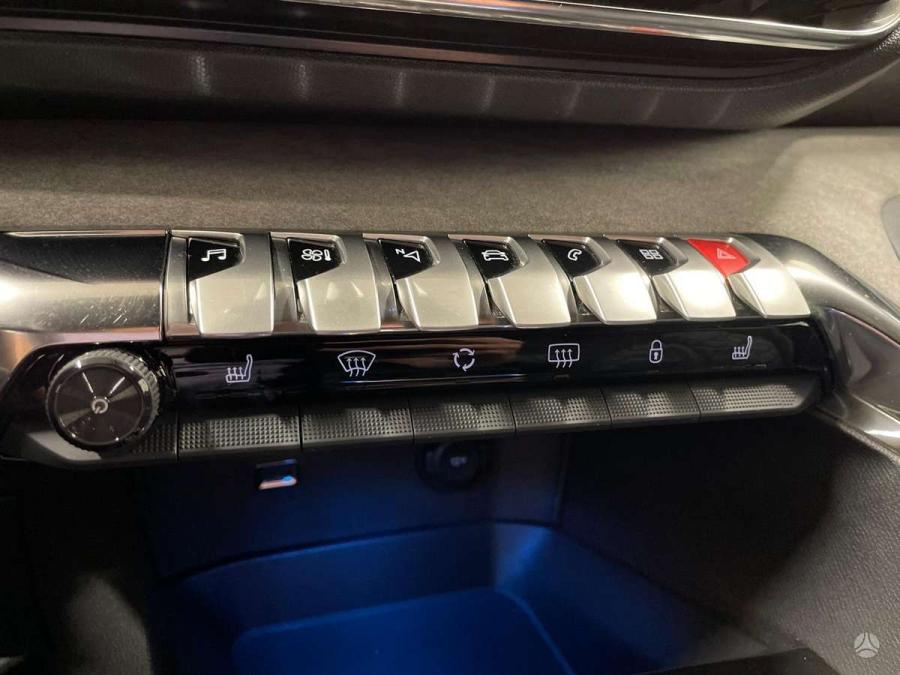 Melns Peugeot 5008 2023 Marijampole, ar dzinēja tilpumu 1.20 L un nobraukumu 44 tūkst. km par 22748 €, foto 20 vietnē AUTOMOTO.COM.LV
