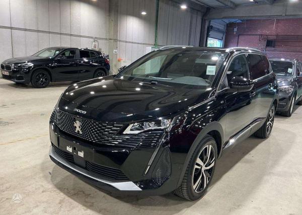 Black Peugeot 5008 2023 in Vilnius, with an engine capacity of 1.50 L and mileage of 82 thousand km for 24565 €, photo 2 on AUTOMOTO.COM.LV