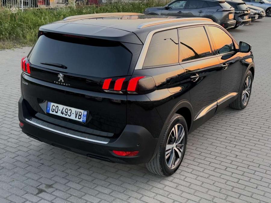 Melns Peugeot 5008 2023 Marijampole, ar dzinēja tilpumu 1.20 L un nobraukumu 126 tūkst. km par 17545 €, foto 11 vietnē AUTOMOTO.COM.LV