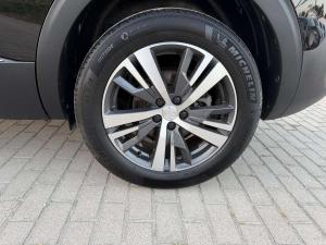 Melns Peugeot 5008 2023 Marijampole, ar dzinēja tilpumu 1.20 L un nobraukumu 126 tūkst. km par 17545 €, foto 18 vietnē AUTOMOTO.COM.LV