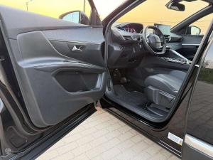 Melns Peugeot 5008 2023 Marijampole, ar dzinēja tilpumu 1.20 L un nobraukumu 126 tūkst. km par 17545 €, foto 20 vietnē AUTOMOTO.COM.LV