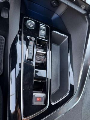 Melns Peugeot 5008 2023 Marijampole, ar dzinēja tilpumu 1.20 L un nobraukumu 126 tūkst. km par 17545 €, foto 36 vietnē AUTOMOTO.COM.LV