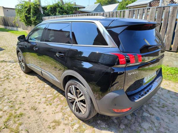 Melns Peugeot 5008 2023 Marijampole, ar dzinēja tilpumu 1.20 L un nobraukumu 122 tūkst. km par 16450 €, foto 9 vietnē AUTOMOTO.COM.LV