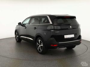 Black Peugeot 5008 2024 in Kaunas, with an engine capacity of 1.20 L and mileage of 20 thousand km for 32175 €, photo 3 on AUTOMOTO.COM.LV