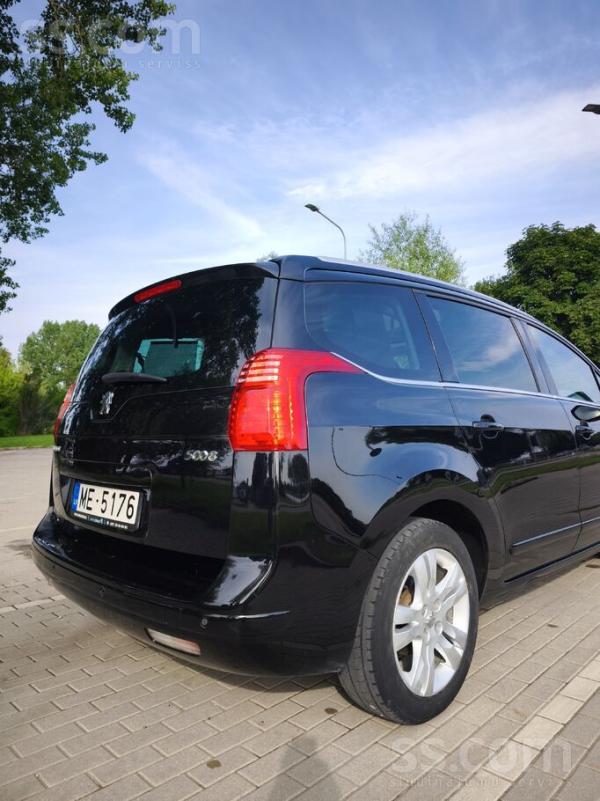 Melns Peugeot 5008 2009 Liepāja, ar dzinēja tilpumu 1.60 L un nobraukumu 268 tūkst. km par 2400 €, foto 6 vietnē AUTOMOTO.COM.LV