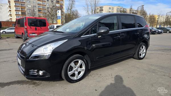 Black Peugeot 5008 2010 in Panevezys, with an engine capacity of 1.60 L and mileage of 193 thousand km for 2900 €, photo 2 on AUTOMOTO.COM.LV