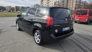 Black Peugeot 5008 2010 in Panevezys, with an engine capacity of 1.60 L and mileage of 193 thousand km for 2900 €, photo 5 on AUTOMOTO.COM.LV