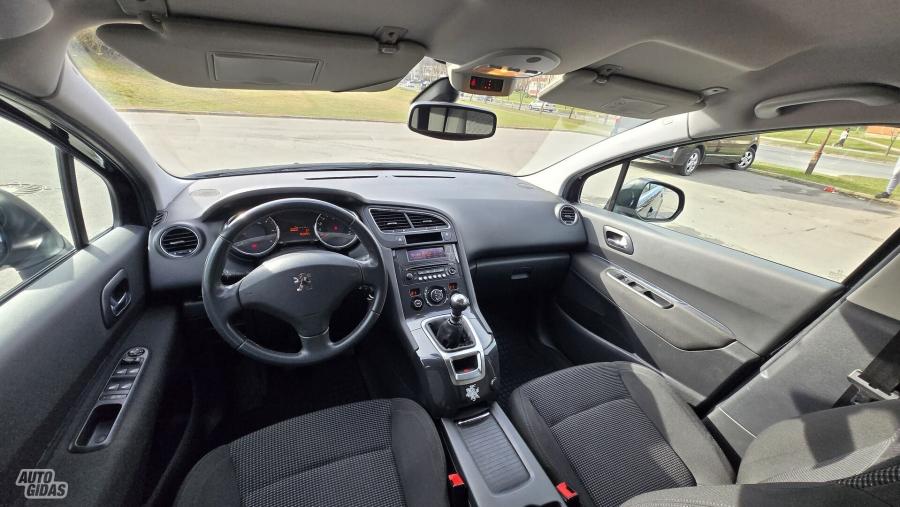 Black Peugeot 5008 2010 in Panevezys, with an engine capacity of 1.60 L and mileage of 193 thousand km for 2900 €, photo 17 on AUTOMOTO.COM.LV