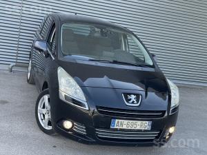 Melns Peugeot 5008 2010 Rīga, ar dzinēja tilpumu 2.00 L un nobraukumu 260 tūkst. km par 4350 €, foto 3 vietnē AUTOMOTO.COM.LV