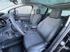 Melns Peugeot 5008 2010 Rīga, ar dzinēja tilpumu 2.00 L un nobraukumu 260 tūkst. km par 4350 €, foto 9 vietnē AUTOMOTO.COM.LV
